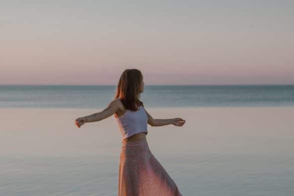 Terre, bien aimée - By Mathilda